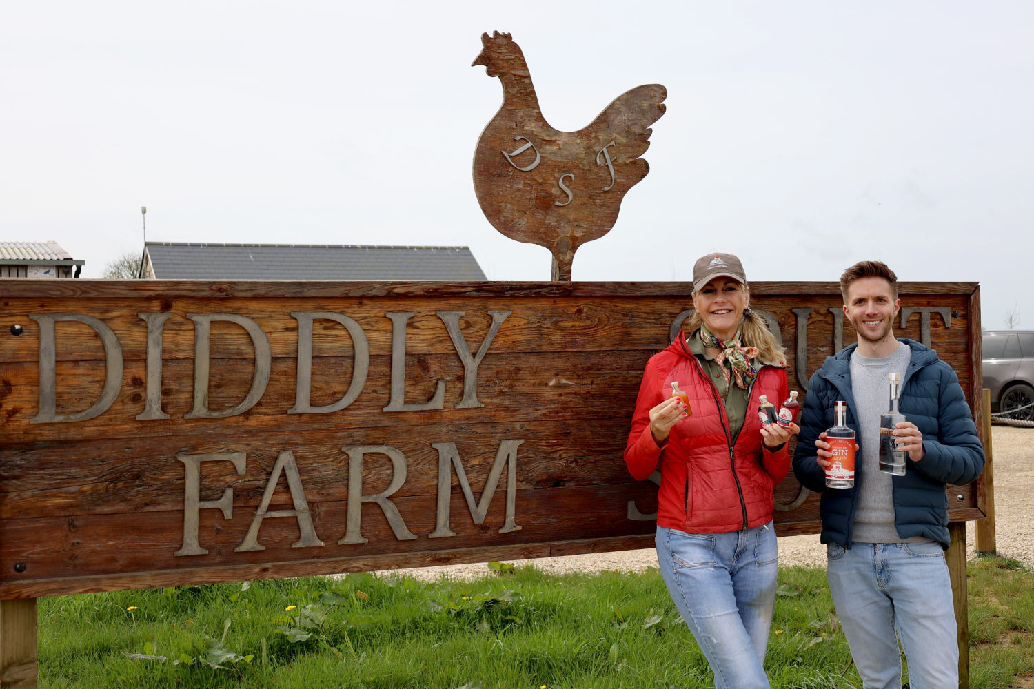 Making cocktails for Diddly Squat Farm Shop – Edmunds Cocktails UK